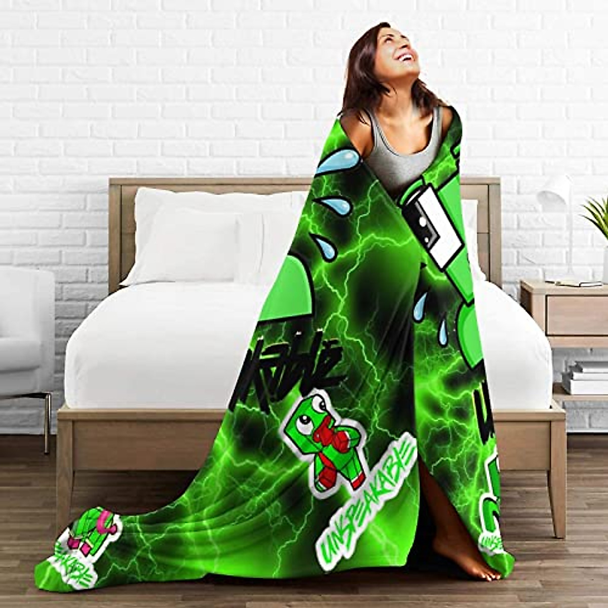 Blanket Ultra Soft Blanket Cozy Warm Lightweight Throw Blankets Suitable for Living Room Bedroom Sofa Men Women Kids 60"X50"