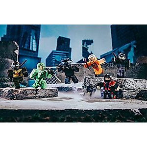 Roblox Action Collection - Apocalypse Rising 2 Six Figure Pack [includes Exclusive Virtual Item]