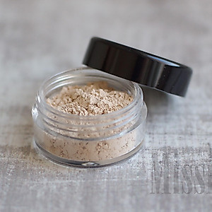 12 Pcs 15ml/0.5oz​ Small Travel Containers, Cosmetic Sample Containers with Lids BPA Free, Black Plastic Sample Container, Refillable Empty Sample Jars, Round Pot Jars for Lotion, Cream