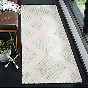 SAFAVIEH Blossom Collection 8' x 10' Silver / Ivory BLM111G Handmade Premium Wool Area Rug