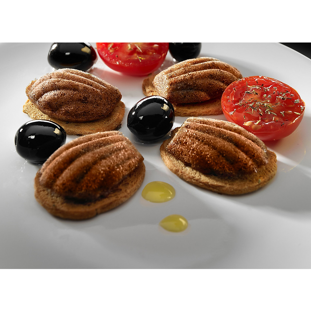 Lekue Red Silicone 9-Cup Madeleine Mold