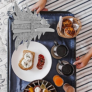 Veemoon 8 Pcs Christmas Cutlery Bag Christmas Party Christmas Flatware Holders Christmas Cutlery Covers Christmas Tree Silverware Pouch Pockets Holder Tableware Non-woven Fabric