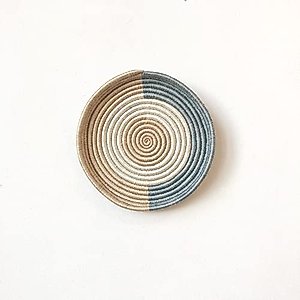 Mini African Tray - Karamira/Rwanda Basket/Sisal & Sweetgrass Woven Basket/Blue-Gray, Tan, White