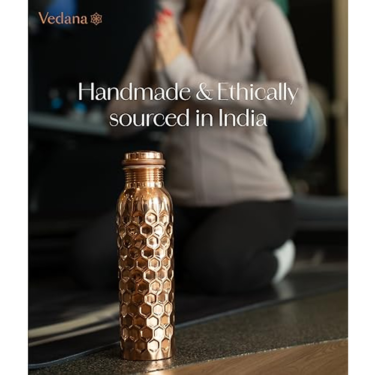 VEDANA Premium Honeycomb Ayurvedic Pure Copper Water Bottle | Leak Proof 1 Liter Copper Vessel for Drinking Water | Great Water Bottle for Sports, Yoga & Everyday Use