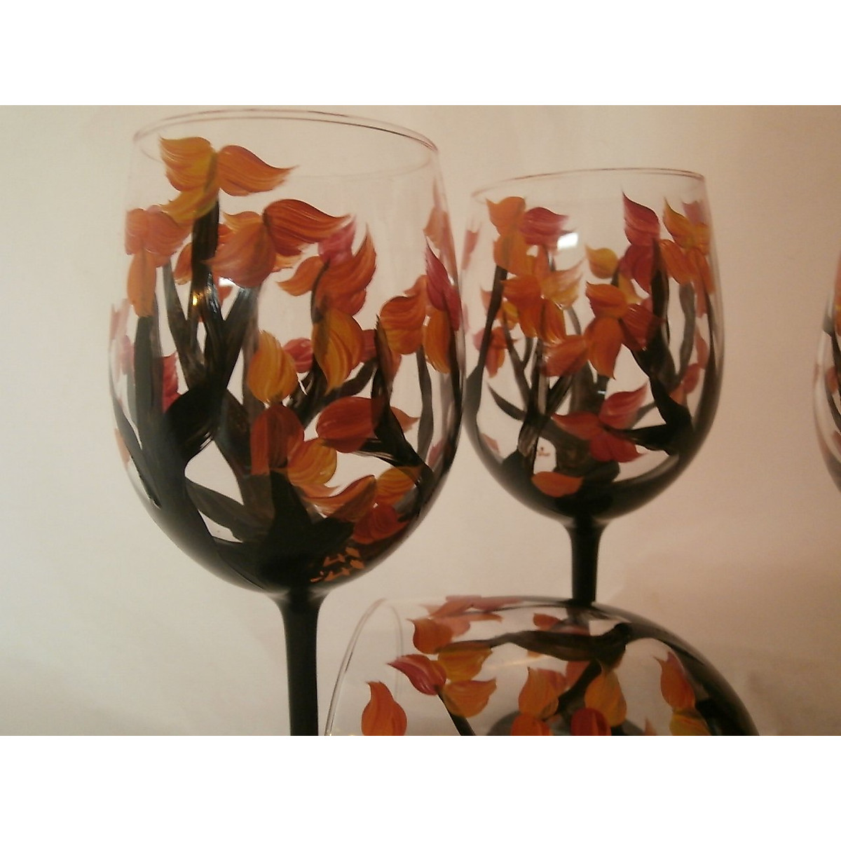 Hand painted fall leaves goblets. Great set. usa. Set of2 goblets. 19 ounce white wine goblets