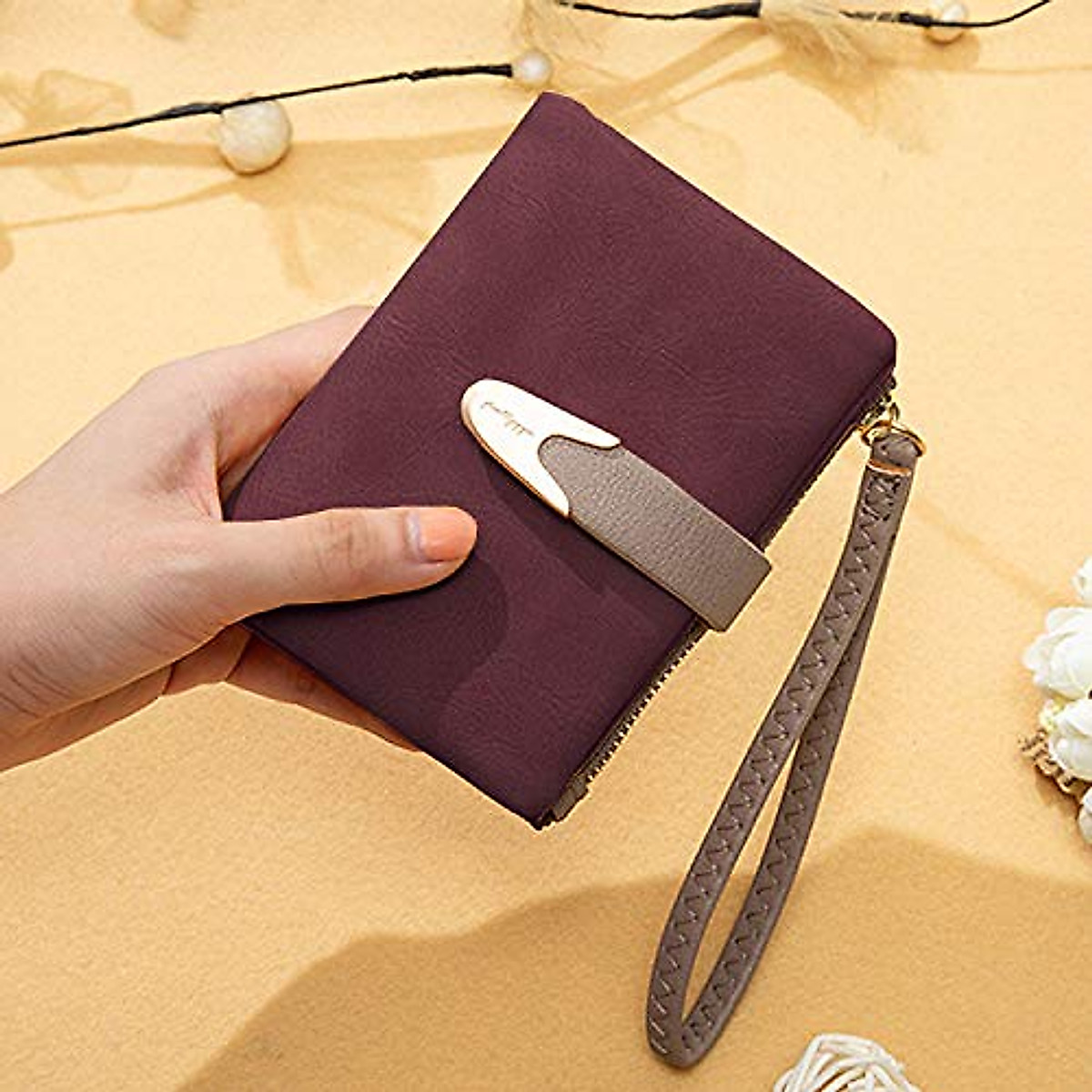 Pofee Womens Wallet Rfid Small Bifold Wallet,Ladies Zipper Card Cluth Coin Purse Wristlet (Purple)