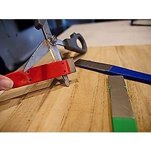 DMT (Diamond Machining Technology) 2.5-in. DiaSharp Diamond Mini-Hone Sharpening Kit of Coarse, Fine, and Extra Fine Grit Sharpeners (D2K)