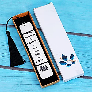 Christmas Gifts for Coworker Thank You Retirement Bookmark Gifts for Women Men Teachers Boss Friends Office Never Underestimate The Difference You Made Inspirational Gift