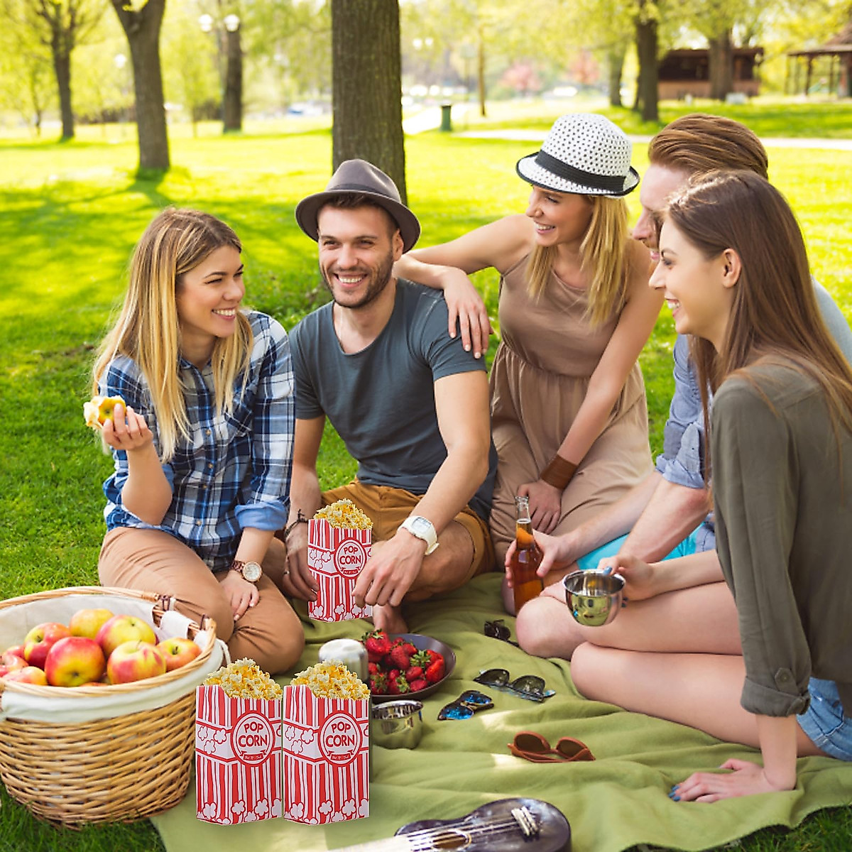 200 Pieces Paper Popcorn Bags 2 oz Pop Corner Bags Individual Servings for Popcorn Machine Party Disposable Pop Corn Storage Christmas Bag Bulk