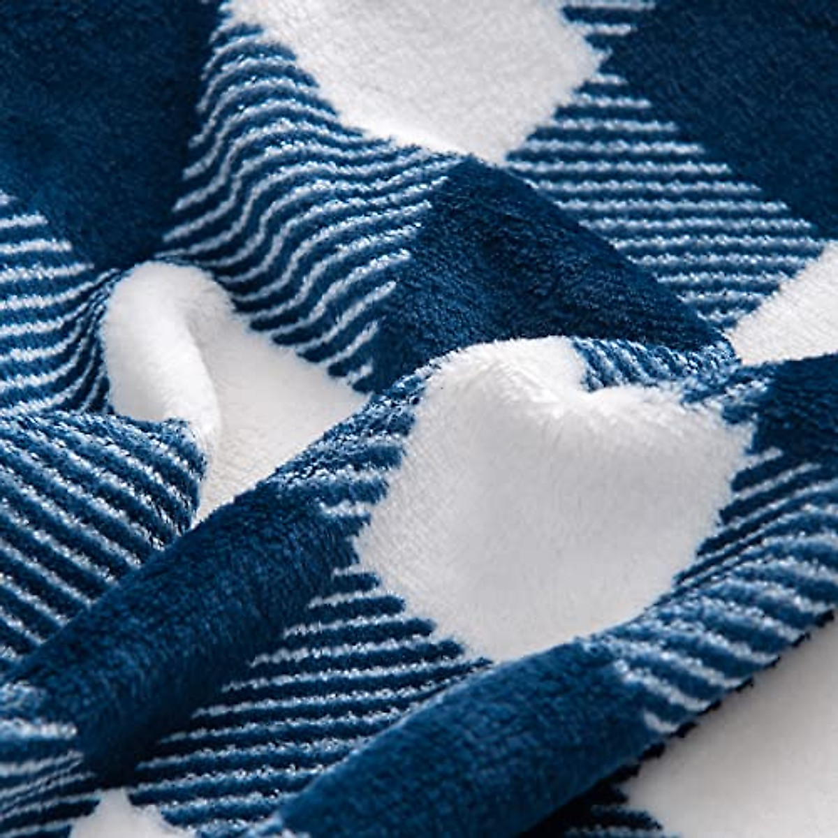 BEDELITE Fleece Throw Blanket for Couch Sofa Bed, Buffalo Plaid Decor Navy and White Checkered Blanket, Cozy Fuzzy Soft Lightweight Warm Blankets for Spring and Summer