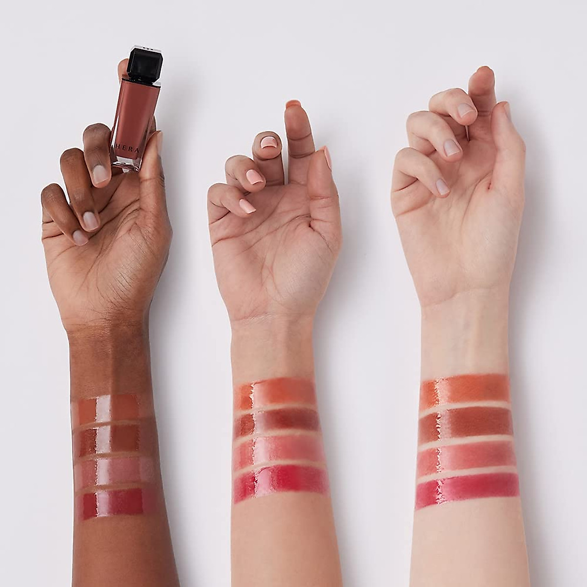 HERA Sensual Nude Gloss Jennie Picked Korean Makeup Lipstick for Smooth & voluptuous fuller-looking lips by Amorepacific 5g - SPEECHLESS (462)