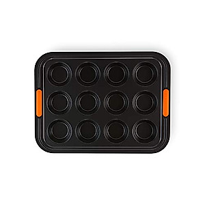 LE CREUSET 12 Cup Muffin Tray, 1 Each