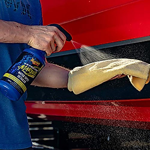 Meguiar's M180232 Extreme Marine Water Spot Detailer - 32 Oz Spray Bottle