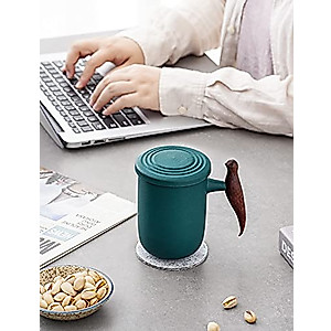 CEREMONY Ceramic Tea Mug,Tea Infuser Mug with Wood Handle,Tea Cup with Infuser and Lid for Loose Leaf Tea 13.5oz Green