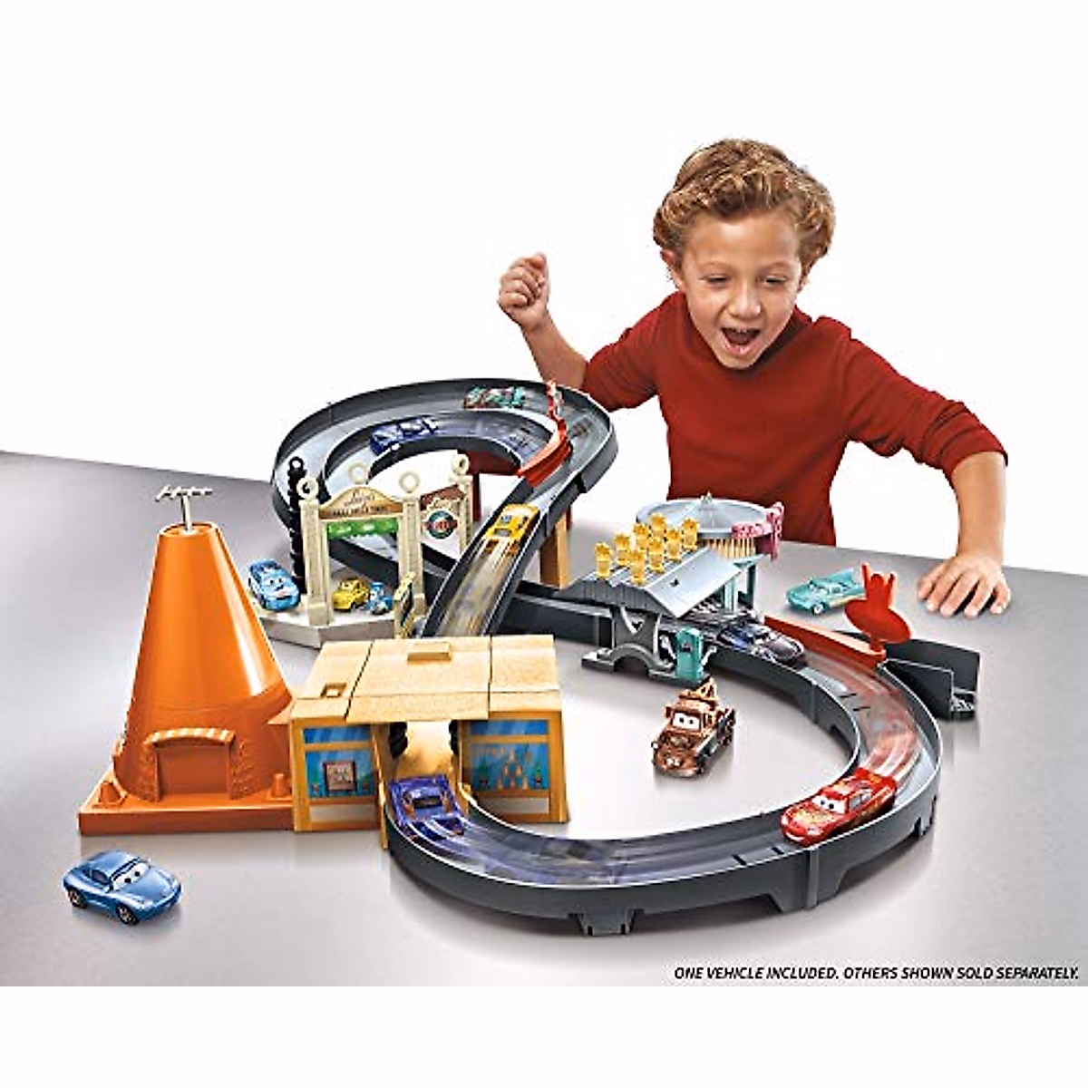 Disney Cars Toys Race Around Radiator Springs Playset