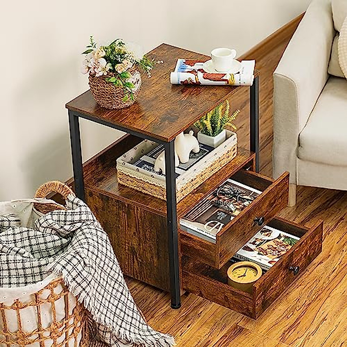 Lerliuo Nightstand, Industrial Bed Side Table with 2 Drawers Storage Open Shelf, Sturdy End Table with Steel Frame, Night Stand for Bedroom, Living Room, Vintage Brown