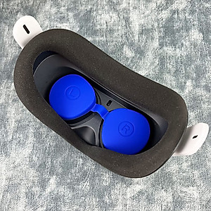 Ytaland VR Lens Cover for Oculus Quest 2 Dust Proof Cover for Oculus Quest 2 Anti-Dust Silicone Lens Protector (Blue)