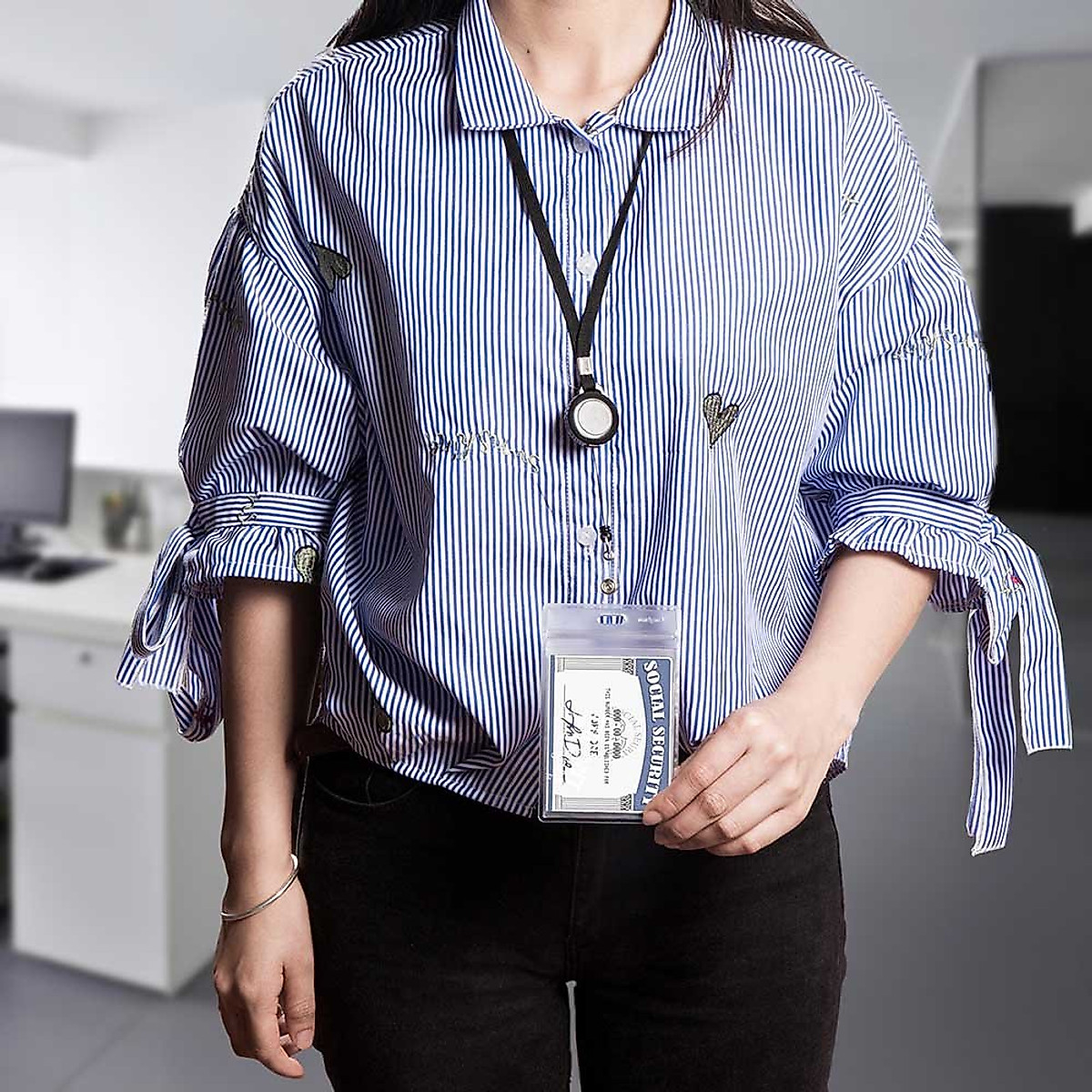 CarryLuxe Lanyard with ID Holder Sets (Black,2 Pack)- Flat Polyester ID Lanyard with Retractable Badge Reel & Vinyl Name Badge Holder