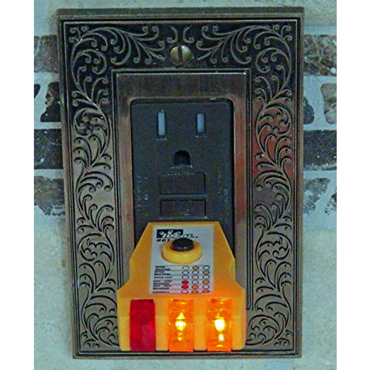 IDEAL INDUSTRIES INC. 61-501 Receptacle Tester with GFCI