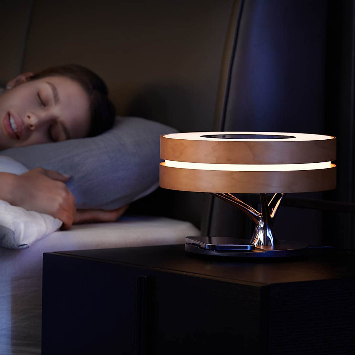 MODIRNATION Bonsai Modern LED Bedside Smart Table Lamp with Built-in TWS Bluetooth Speaker and Qi Wireless Charger for Home and Office, Stepless Dimming with Sleep Mode (Circle of Light)