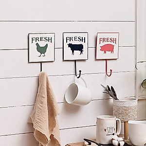Set of 3 Farmhouse Decorative Wall Hooks, Livestock Cow Hen Pig Hanging Coat Hooks for Bathroom Entryway Bedroom Kitchen Wall Mounted Decor, Rustic Metal Utility Hooks for Hat Towel Bag Key Clothe