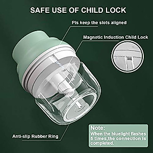 Electric Garlic Chopper Mini, Garlic Masher Crusher, Food Processor Small with Garlic Peeler And Spoon (100ML/3.3FL OZ, Green)