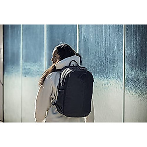 Thule Aion Travel Backpack 28L, Black