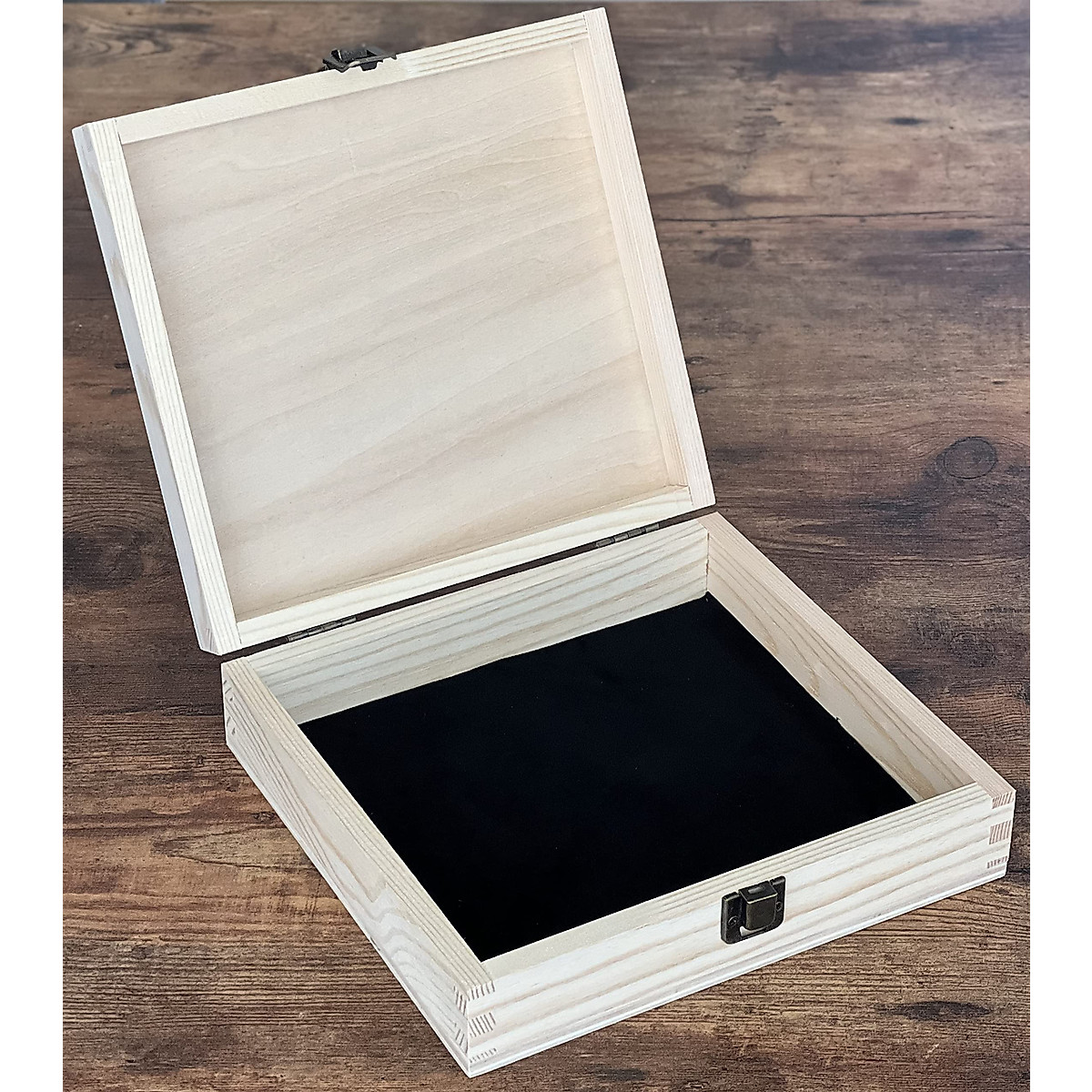 1st Birthday Commemorative Chest: Personalized 18th Birthday Capsule, Exclusive Keepsake Box, Baby's Milestone Library, Unforgettable Wedding Anniversary Tribute