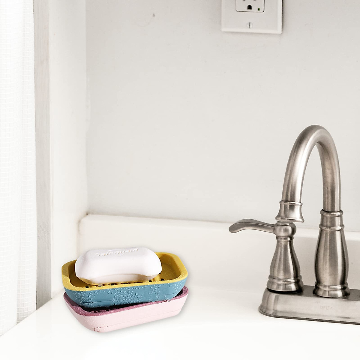 XIACIBDUS 4PCS Soap Dish, Soap Holder for Bar Soap, Soap Saver with Removable Drip Tray, Shower Soap Holder with 4 Foaming Mesh for Shower Wall Bathroom