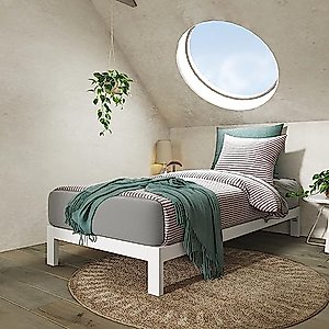 ZINUS Arnav Metal Platform Bed Frame, Wood Slat Support, No Box Spring Needed, Easy Assembly, White, Twin