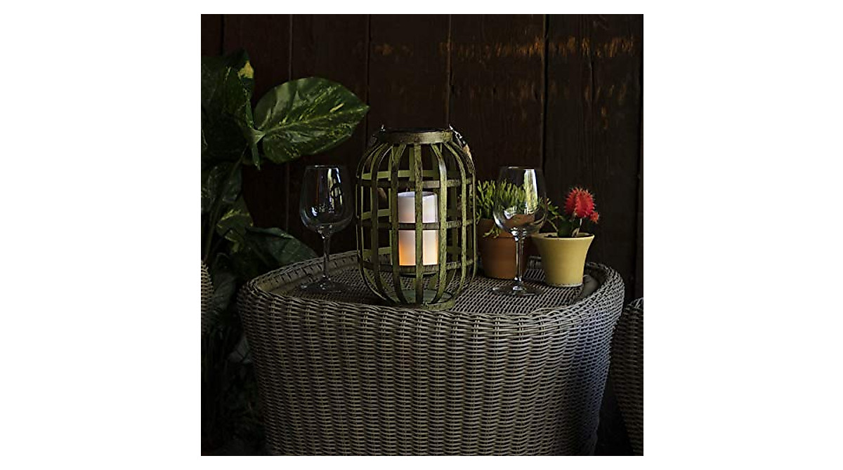 Alpine Solar Lantern – Illuminate Your Outdoors Stylishly