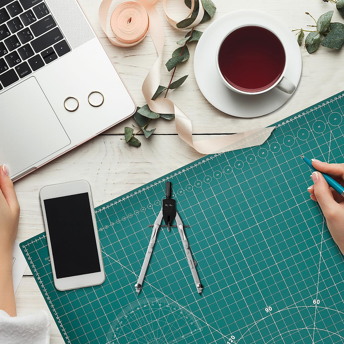 Prime Vinyl Cutting Mat, 23" x 35" Self Healing Cutting Mat, 5-Ply Craft Mat Green, Rotary Cutting Mat for Crafts, Fabric, Sewing, Quilting, Scrapbooking