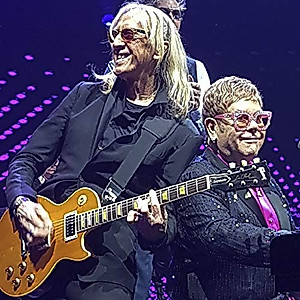 Slinger Straps Comfort Stretch Black Elastic Guitar Strap For Acoustic, Electric And Bass Guitar