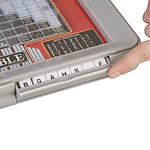 Hasbro Gaming Road Trip Series Scrabble