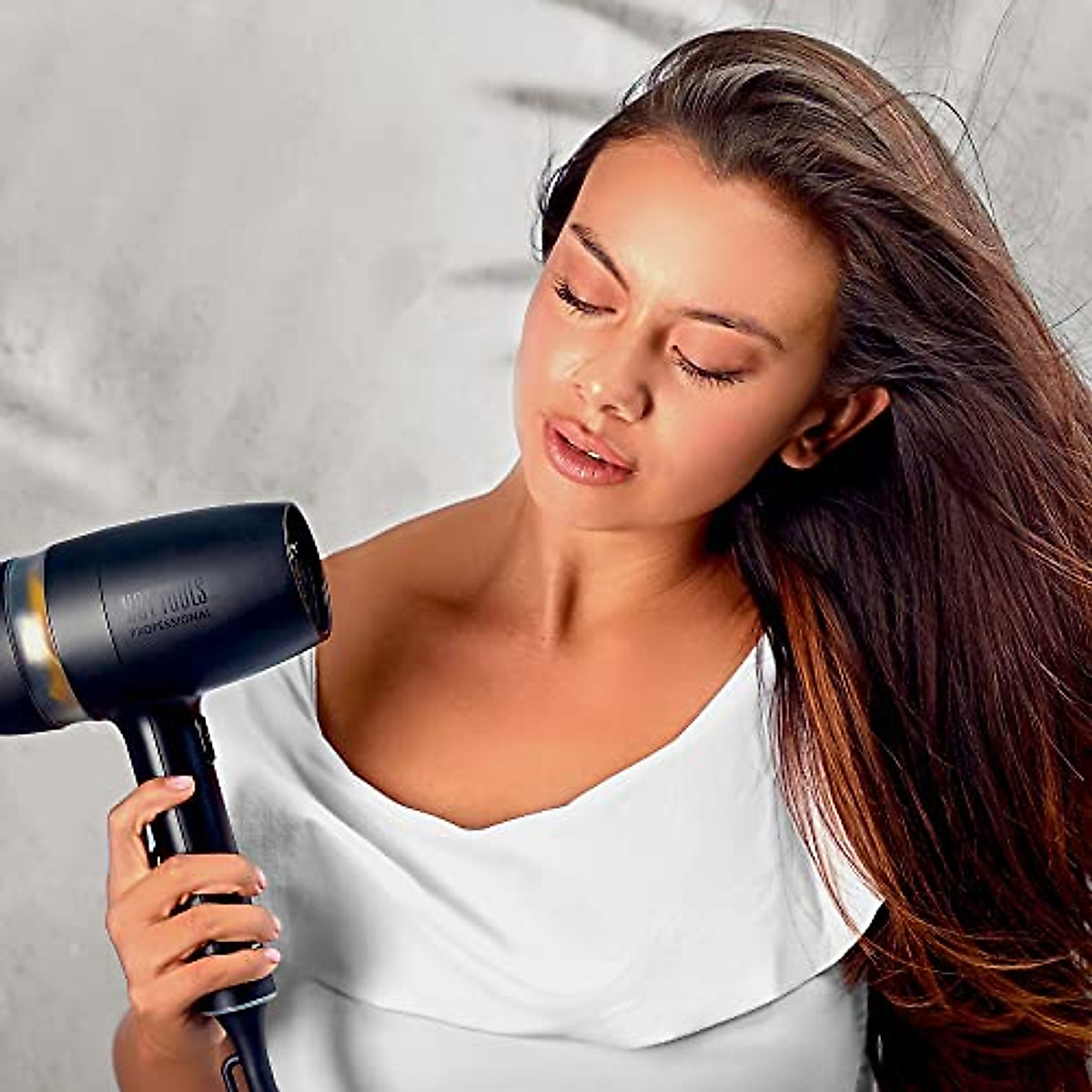 Hot Tools Pro Artist Black Gold Quietair Power Dryer | Powerful Zen Drying Experience