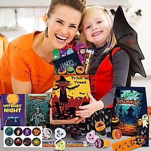 APROAT 168pcs Halloween Goodie Bag Fillers,Bulk Halloween Party Favors for Kids, Halloween Prizes, Halloween Favors for School, Halloween Non Candy Treats
