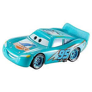 Disney Car Toys, Color Changers, Dinoco Lightning McQueen (Green to Blue) Vehicle