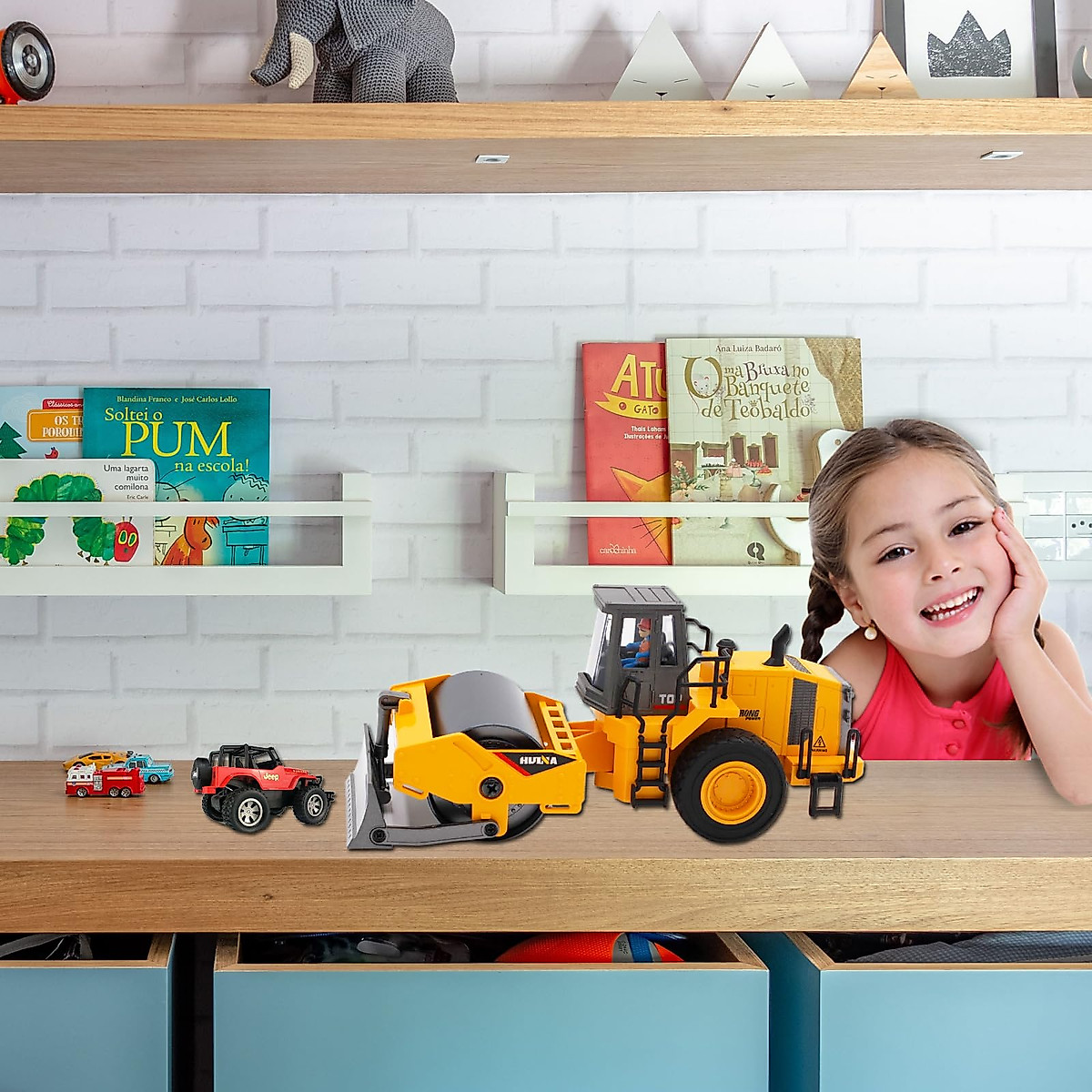 Gemini&Genius Construction Vehicle Toys 1/35 Scale Die-cast Grader Engineering Road Planer Vehicle Models Toys for Kids and Decoration for House (1-35 Road Roller)