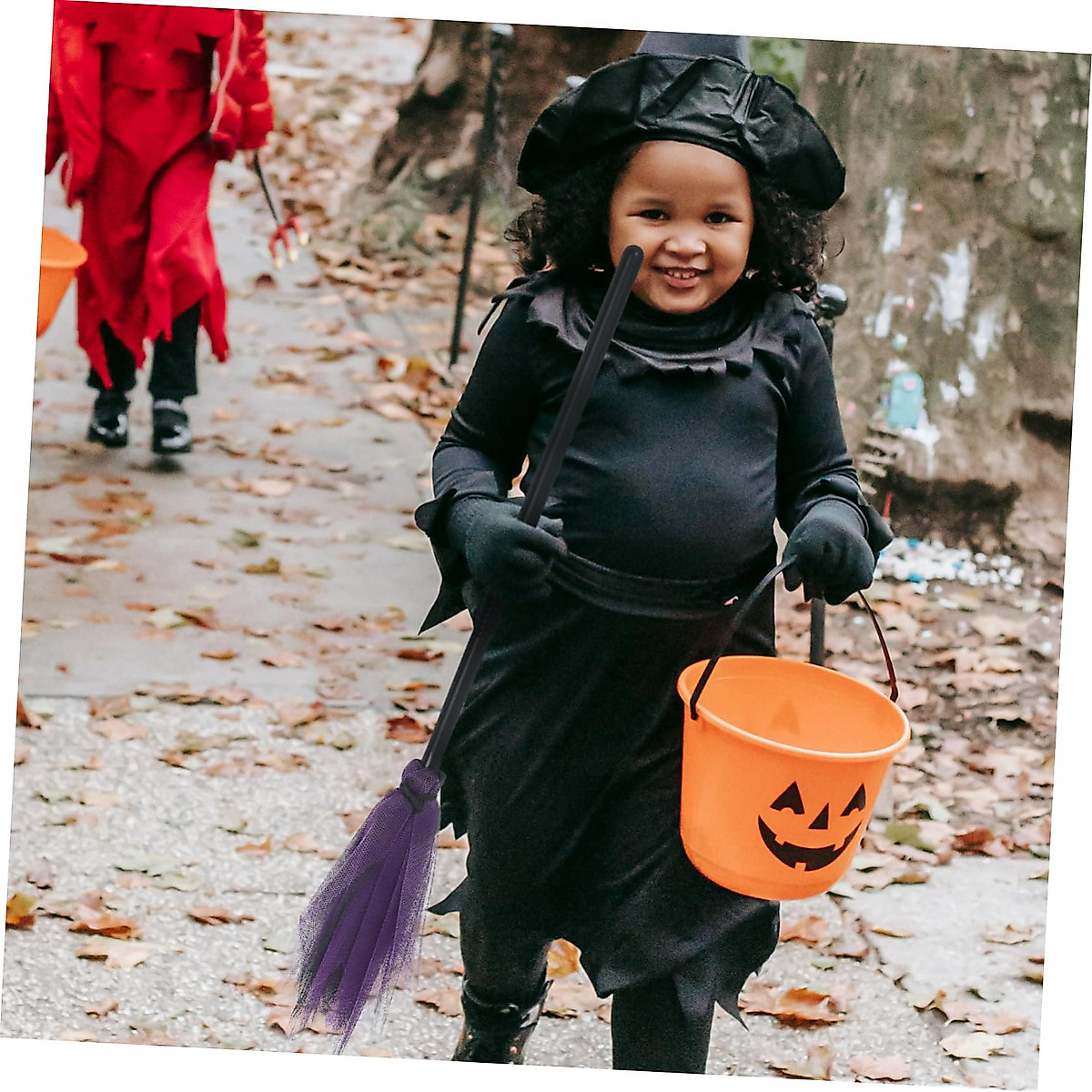 NOLITOY 2pcs Halloween Witches Broom, Broomstick Costume Props Dress Up for Halloween Cosplay Party Supplies (Random Color)