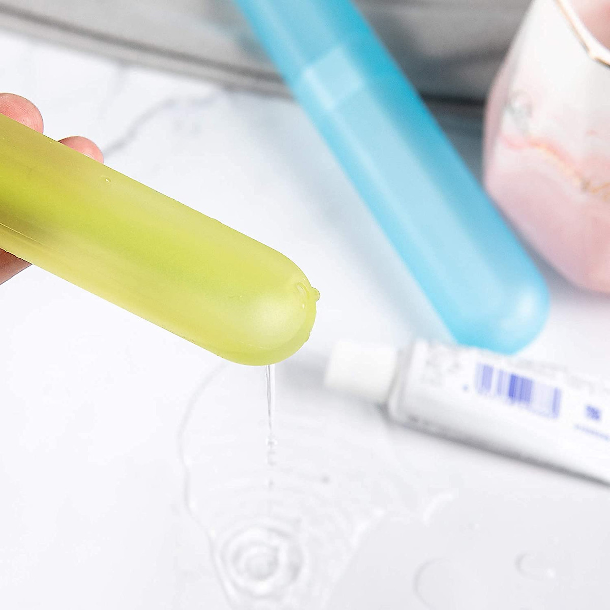 20 Pcs Travel Toothbrush Case Holder, Plastic Portable Toothbrush Storage, 7 Assort Color Toothpaste Case Cover Protector, Great for Travel, Business, Camping, School Use, Multicolor