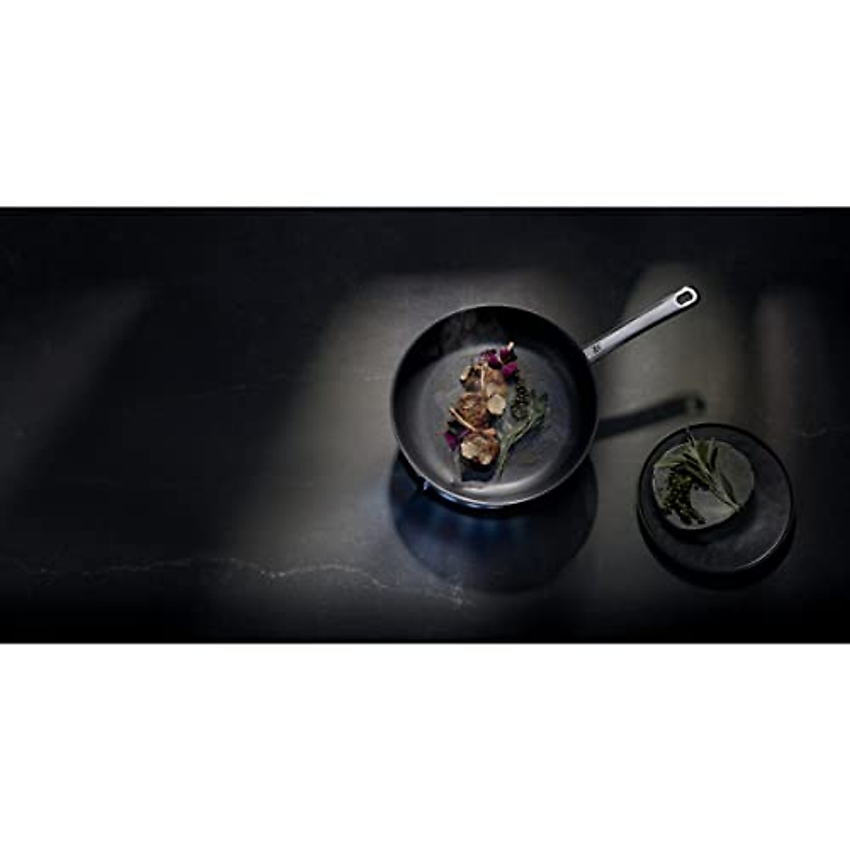 WMF Professional Resist Casserole/Frying Pan - 28 cm Diameter - Coated with a Multi-Layer Material - High Edge - Honeycomb Structure - Suitable for Induction Cookers & Ovens