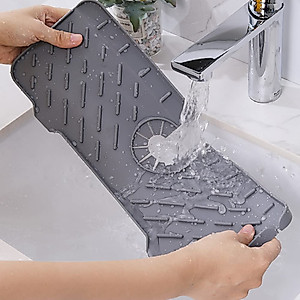 kukifun Silicone Faucet Handle Drip Catcher Tray,Kitchen Sink Faucet Splash Guard,Silicone Tap Drip Tray,Silicone Draining Mat,Kitchen Sink Mat,Silicone Drying Mat,Sink Protector,Gray,A Style