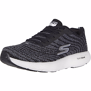 Skechers Women's GOrun 7+ Shoe (Black, 7)