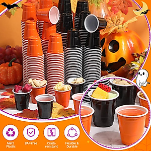 Lounsweer 500 Pcs 2 oz Halloween Cups Bulk Mini Plastic Shot Cups for Party Disposable Shot Glasses Bulk Party Favor Glasses for Wedding Thanksgiving Christmas Parties, Black and Orange