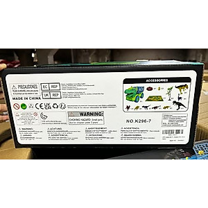 EPPO Dinosaur Truck Playset Toys for Kids 3-5, Large Tyrannosaurus Vehicle with 8 Jurassic Dinosaurs, Activity Play Mat, Dinosaur Eggs, Carrier Car Toys for 3 4 5 6 + Years Old Boys Girls Kids Gifts