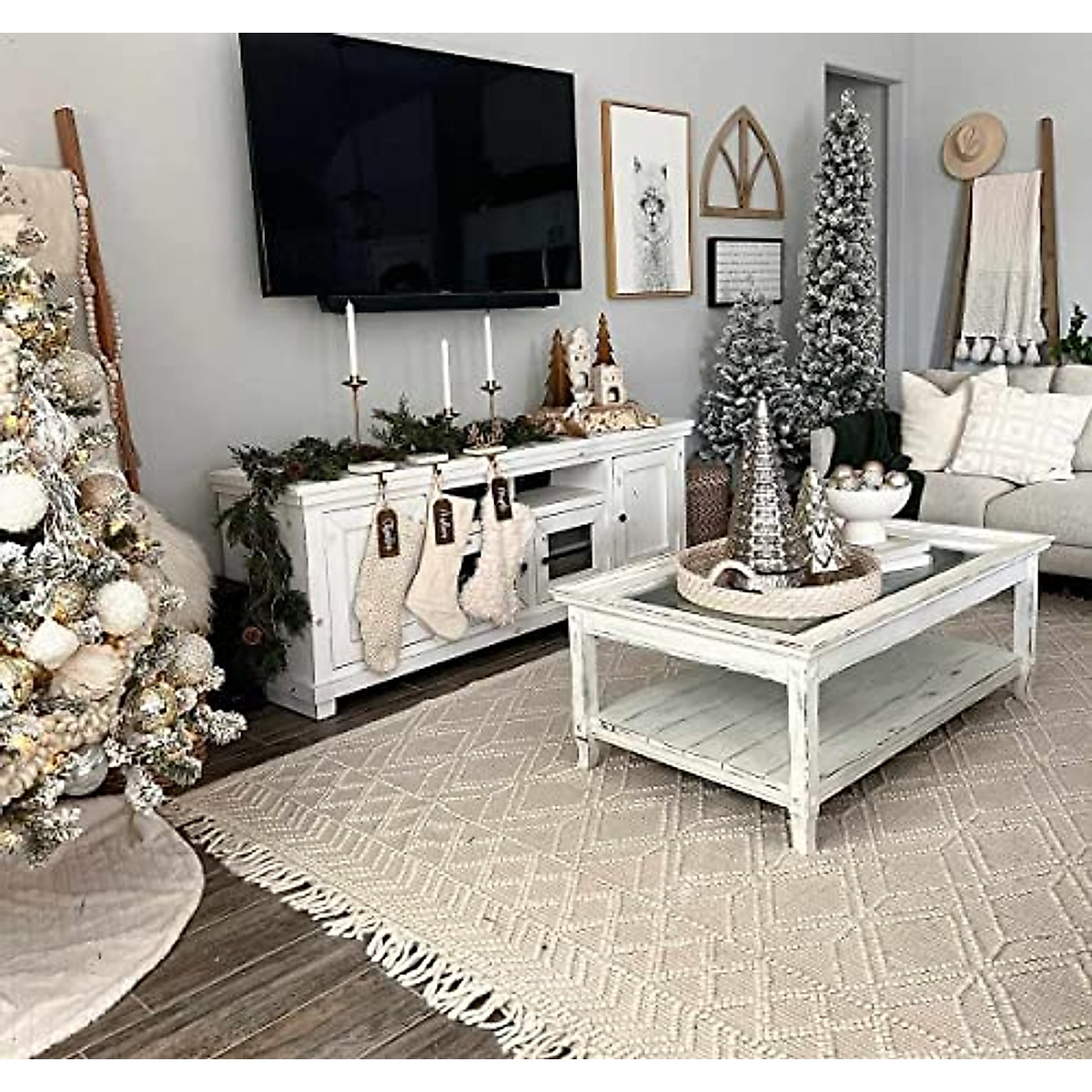 Mark&Day Area Rugs, 5x7 Staveley Bohemian/Global Beige Area Rug, Cream/White Carpet for Living Room, Bedroom or Kitchen (5' x 7'6")
