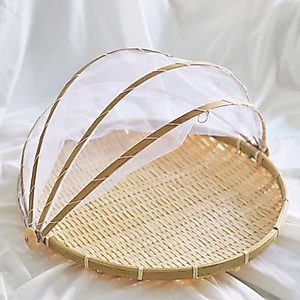 Food Serving Tent Basket Hand-Woven Dustproof Round Picnic Basket Covered Bamboo Food Tent Vegetable Fruits Meals Storage Container with Gauze Cover