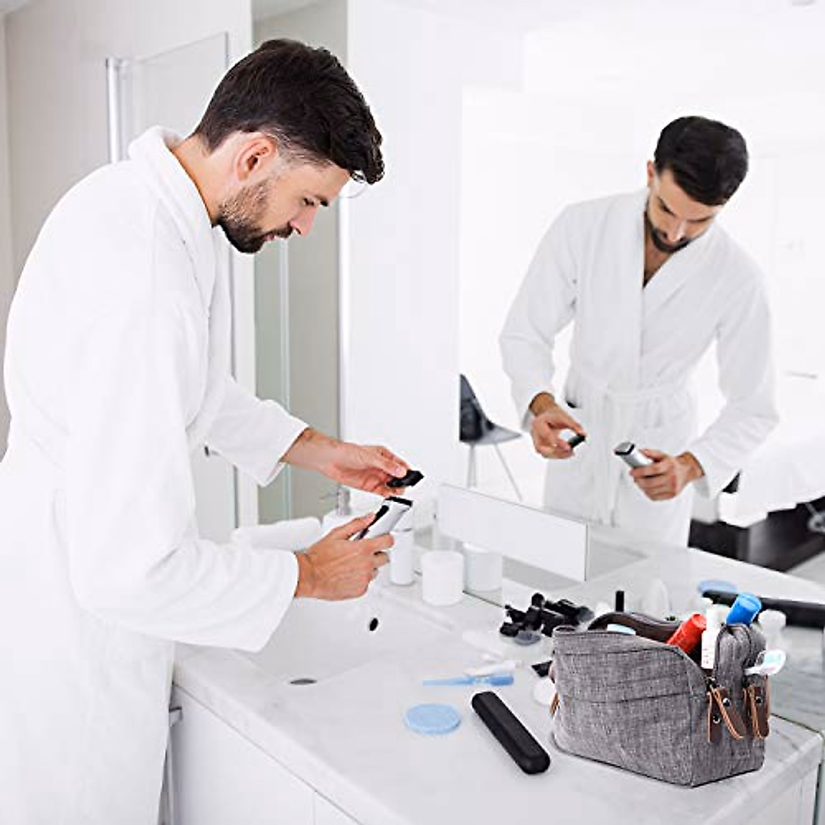 Men and women's Toiletry Bag Dopp Kit Travel Bathroom Bag Waterproof Shaving Shower Cosmetic Organizer (Grey)