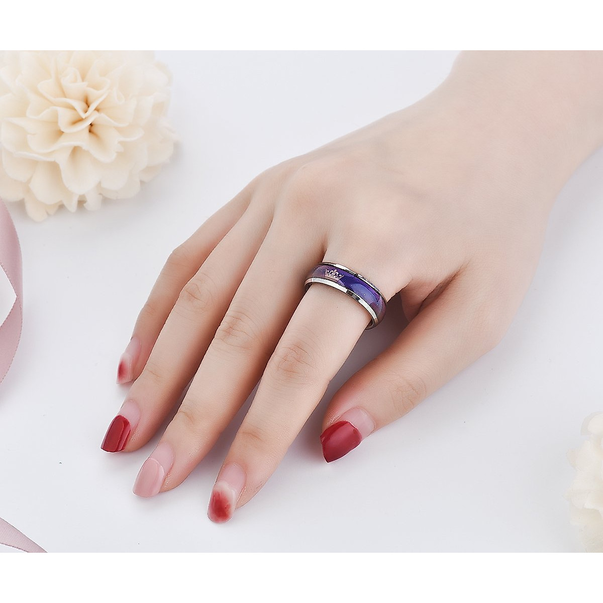 KAIYUFU Jewelers Her King His Queen Rings Imperial Crown Stainless Steel Mood Ring Changing Color Romantic Matching Wedding Band Gifts Women Size US 7