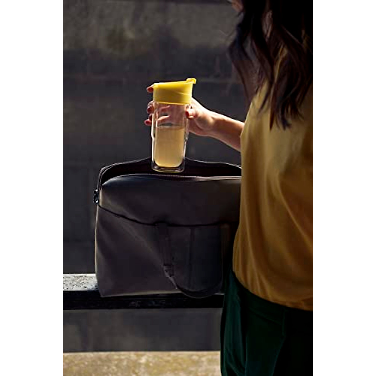 SIGG - Insulated Coffee Cup - Travel Mug Nova Ultra Lemon - Dishwasher Safe - BPA Free - Broscilate Glass - Flip Top - Yellow - 13 Oz